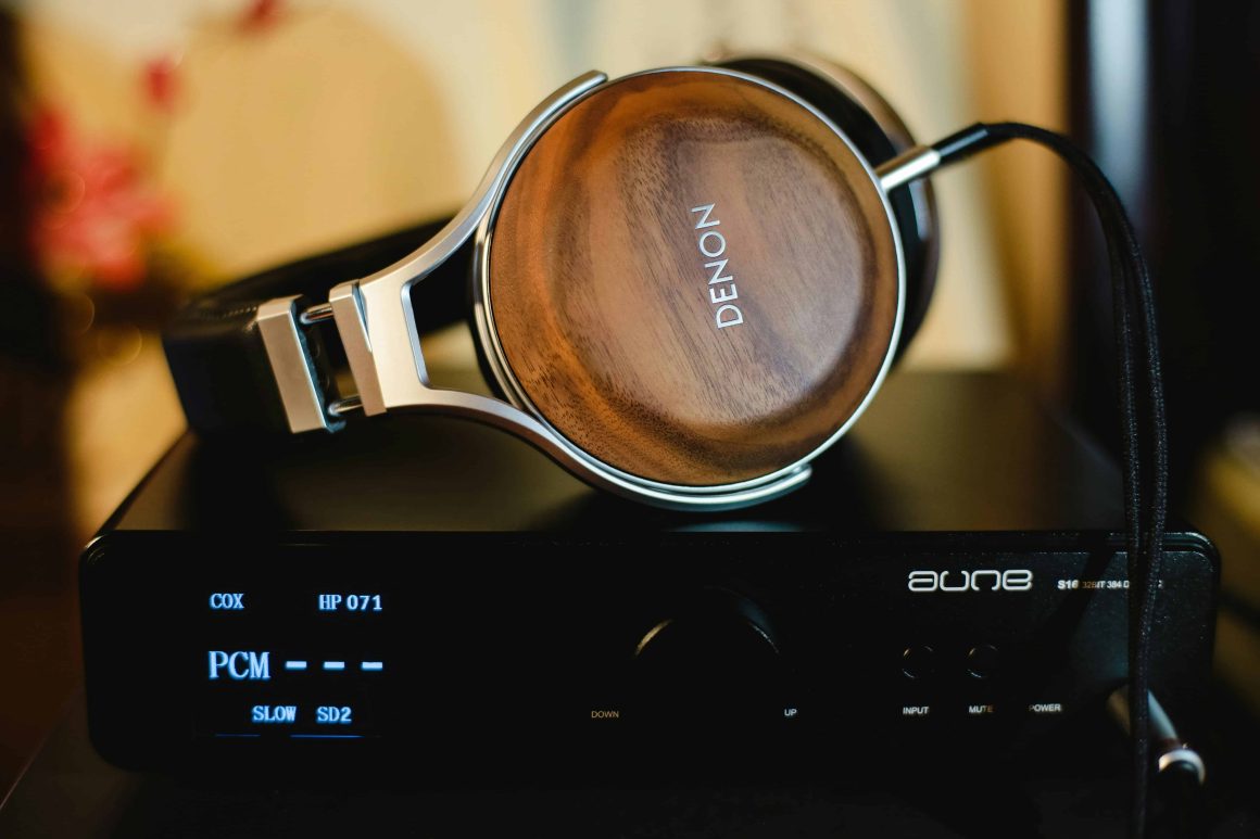 What is a DAC and Do You Really Need One? - HiFi Oasis