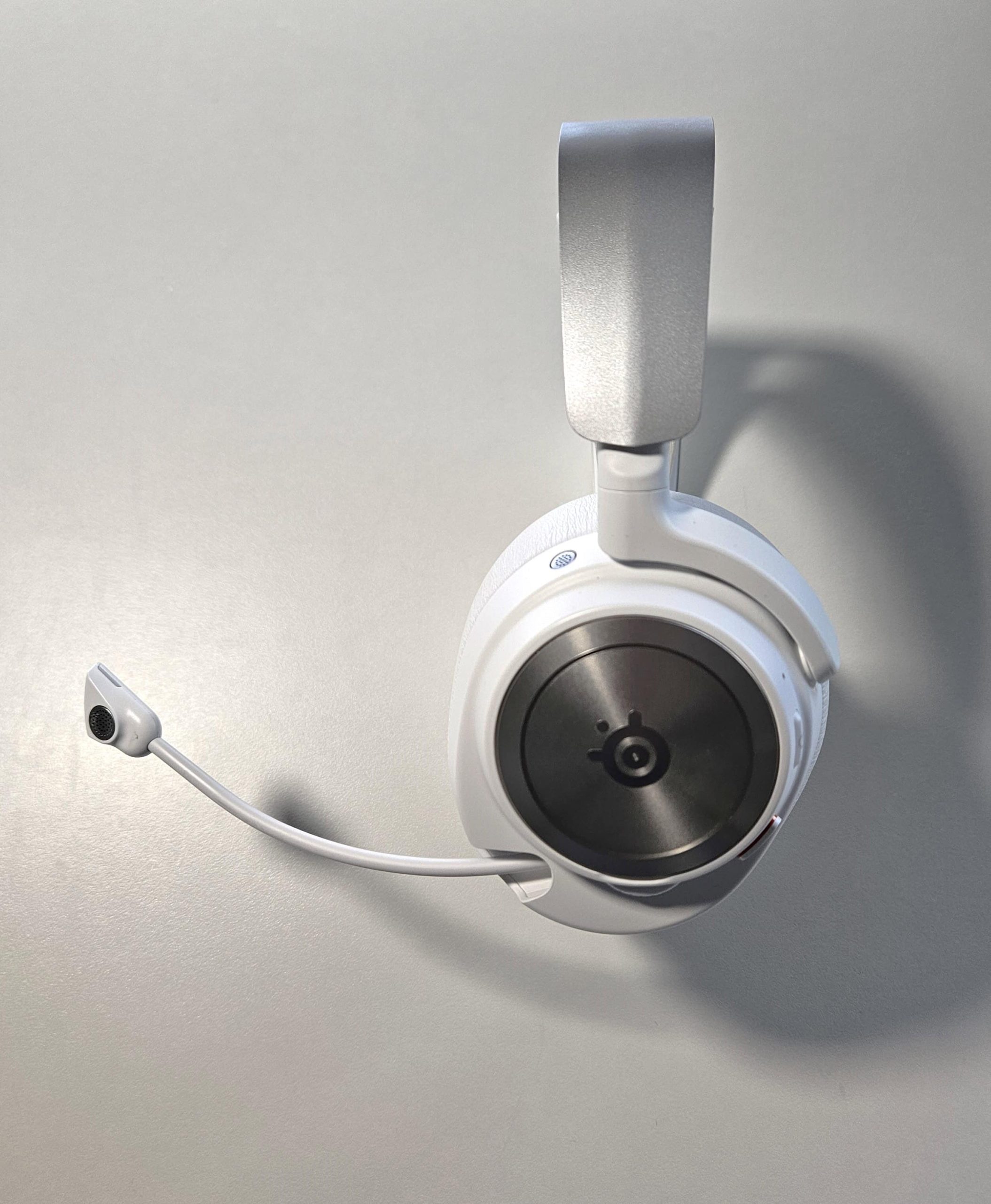 SteelSeries Arctis Nova Pro Wireless Review: A new Gaming Headset ...